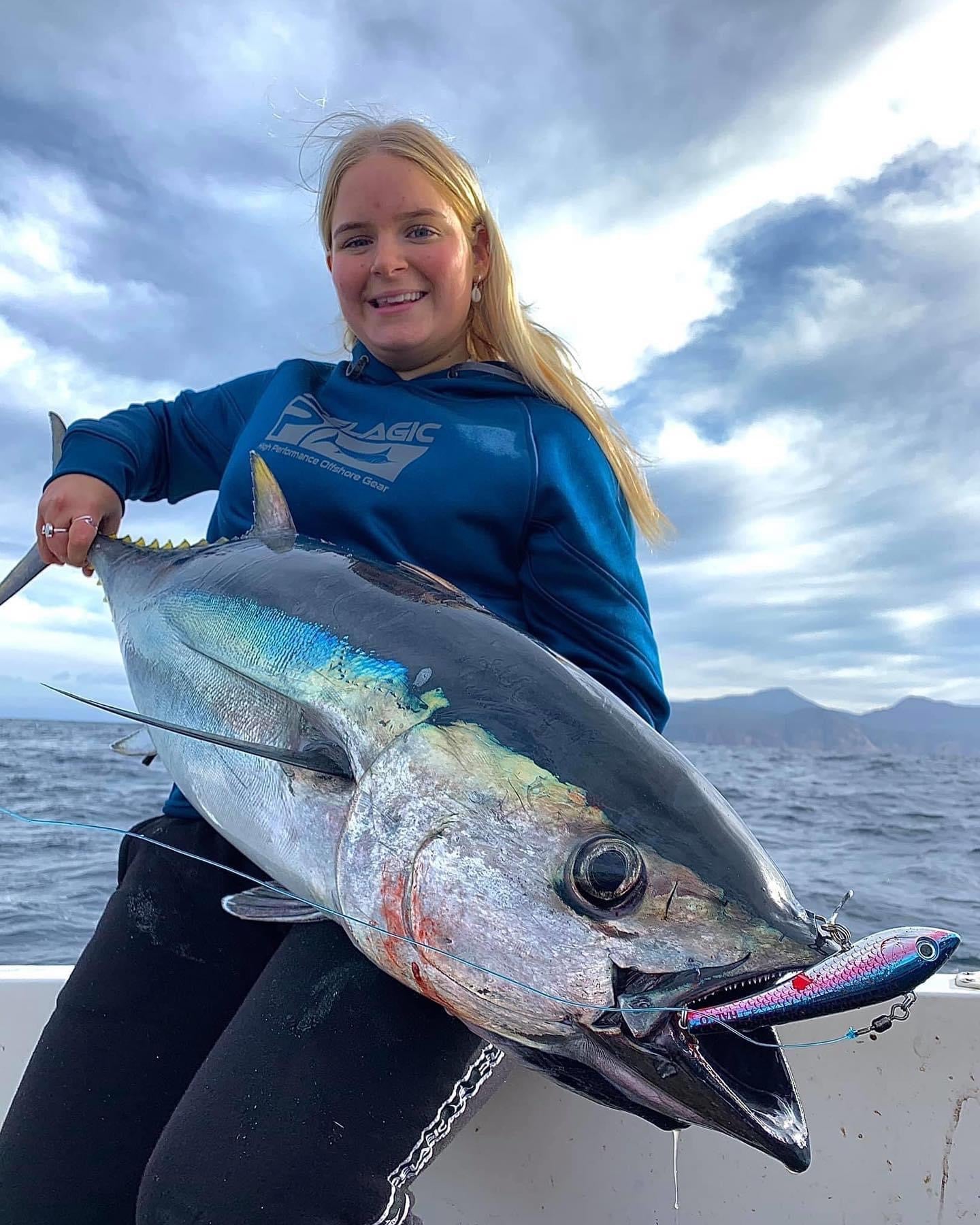 Brand Name Fishing Gear At Closeout Prices. — FishAndSave